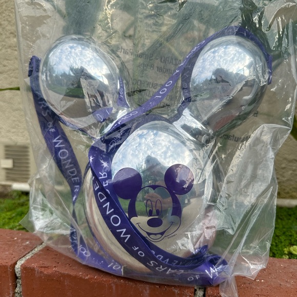 Disney | Dining | Nwt Mickey Mouse Popcorn Bucket 0 Years Of Disney ...